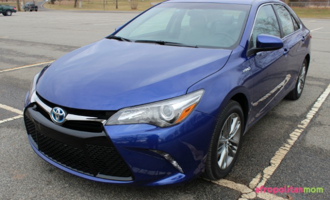 2015 Toyota Camry Hybrid SE Review – Afropolitan Mom
