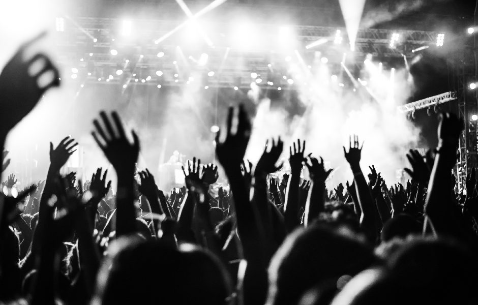 Why you should go to a concert with your partner