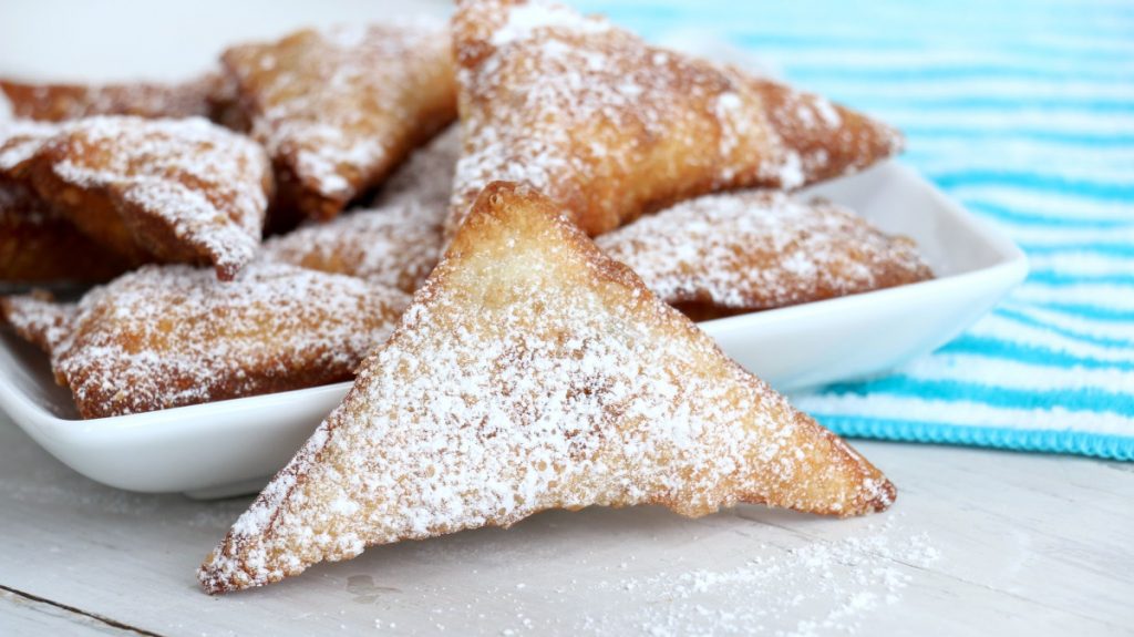 Chocolate Chip Cookie Dough Wontons